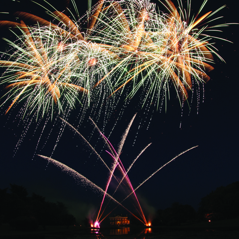Professional ashes firework displays - Heavenly Stars Fireworks